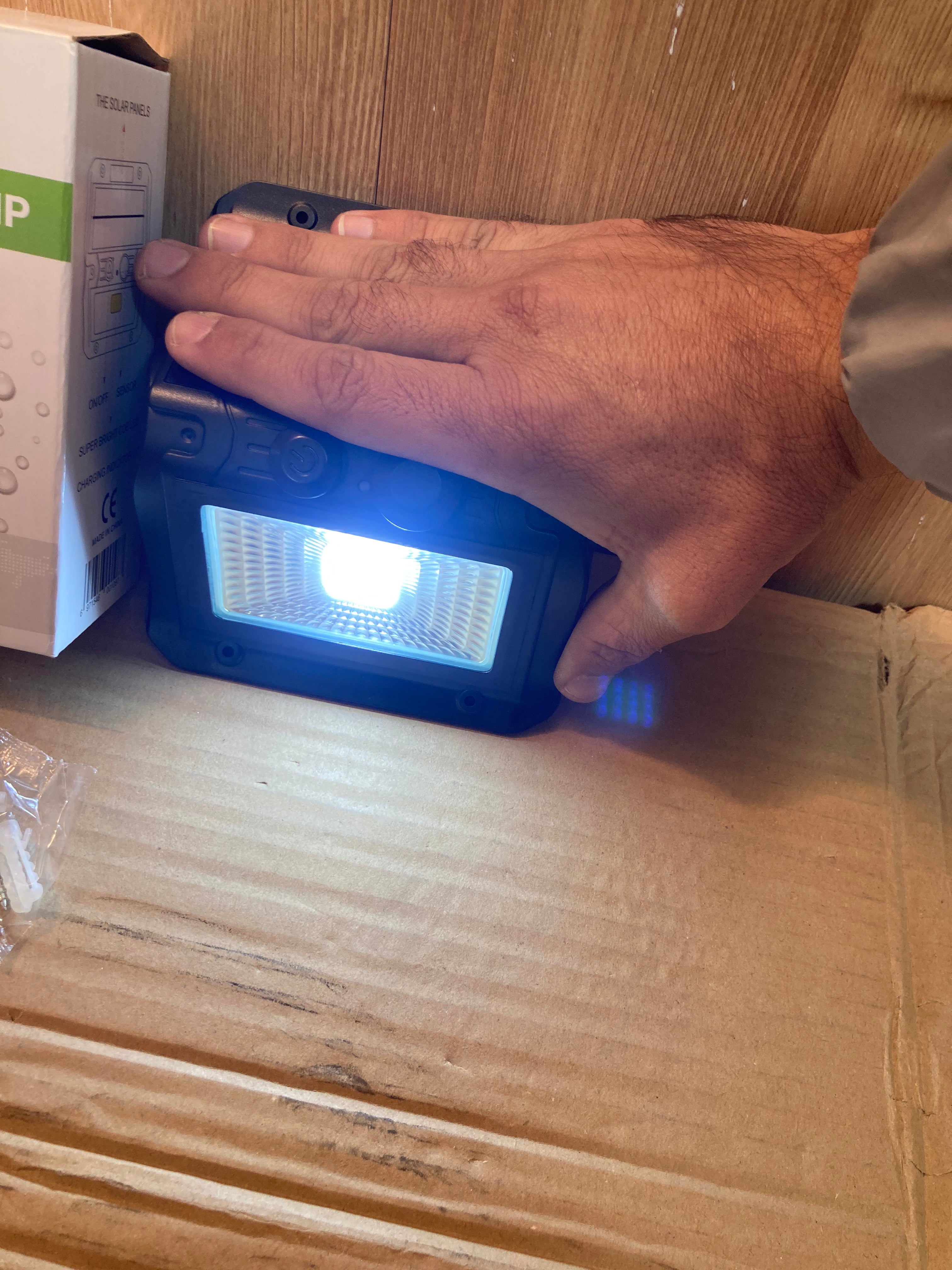 Outdoor Solar Lamp CL-108 – AL-Hadi Imports